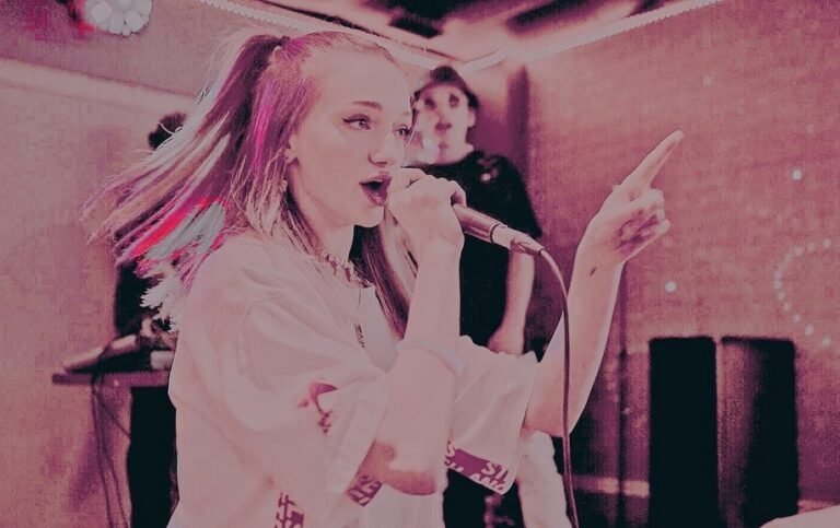 Exclusive Interview with 'ERYN YOUNG' | Illustrate Magazine