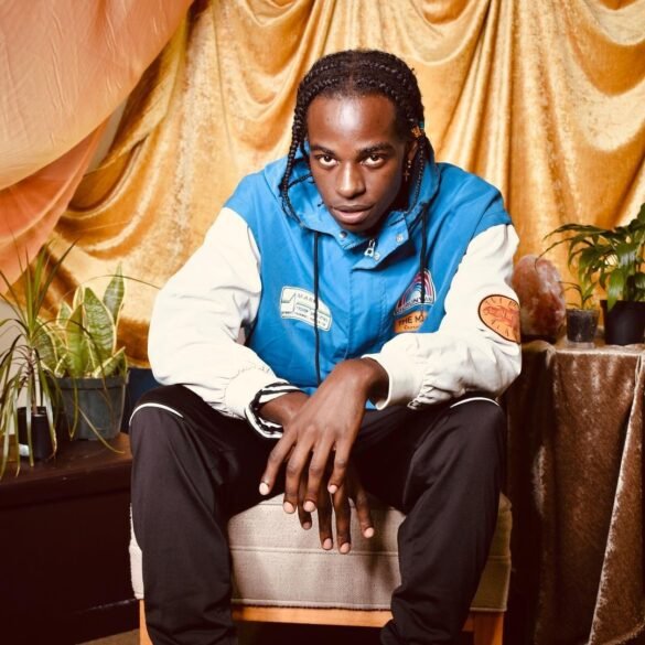 Vespa by Trevour Amunga: EP Review | Illustrate Magazine