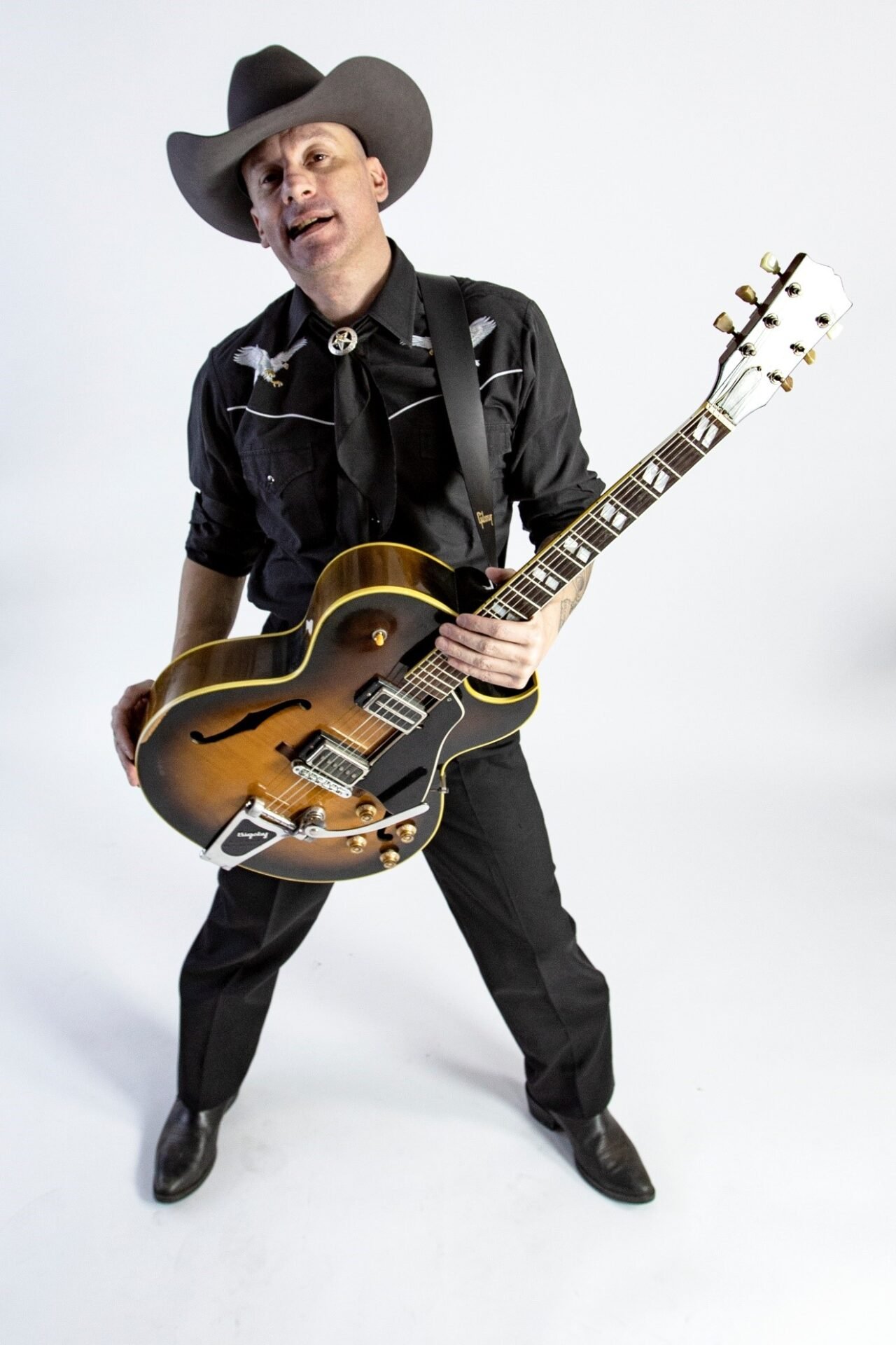 Exclusive Interview with 'CRIS MANTELLO' | Illustrate Magazine