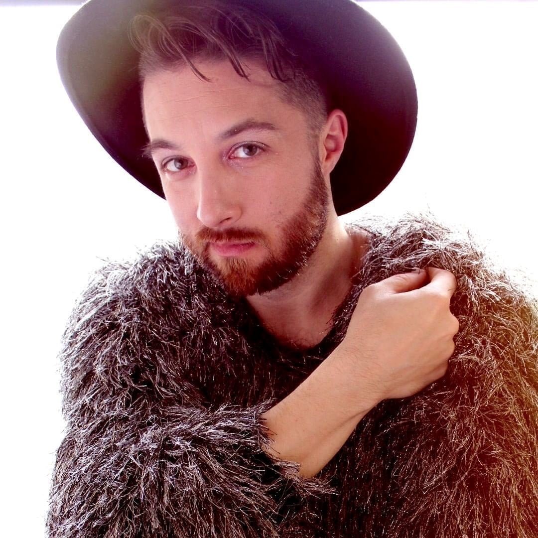 Gold by Jack Tracy: Album Review | Illustrate Magazine