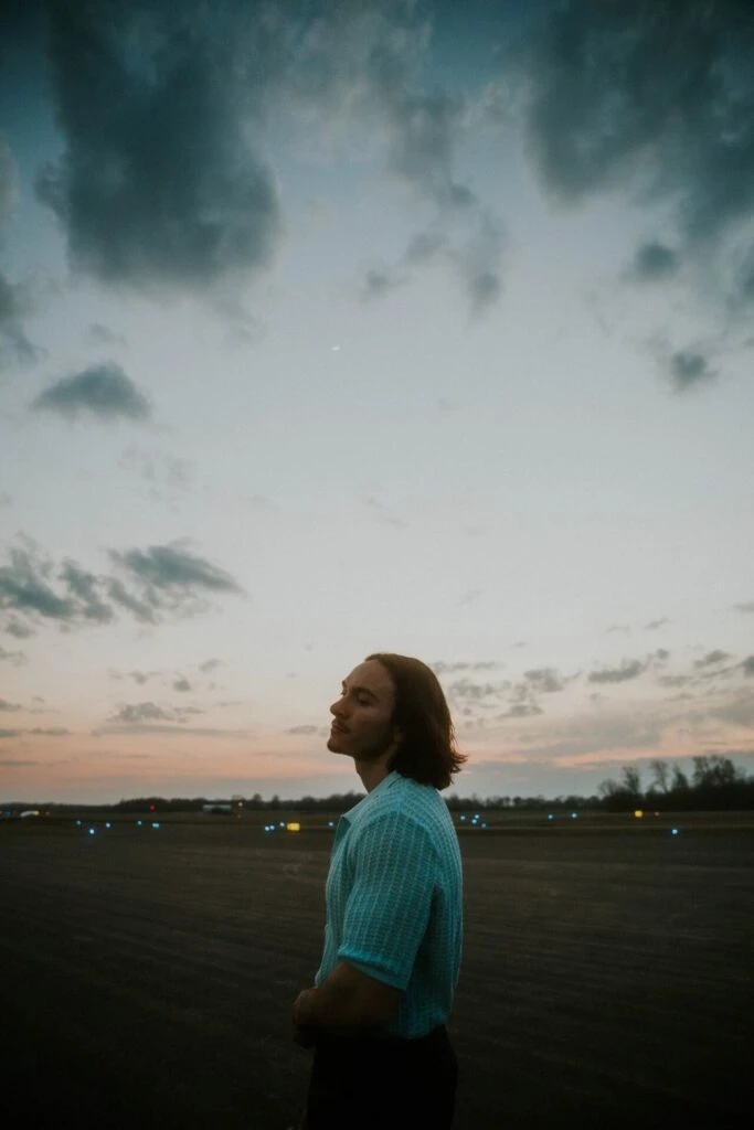 Exclusive Interview with 'TOM TIPPIN' | Illustrate Magazine