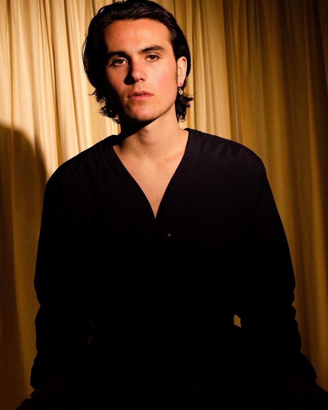 Exclusive Interview with 'NEIL MACLEOD' | Illustrate Magazine