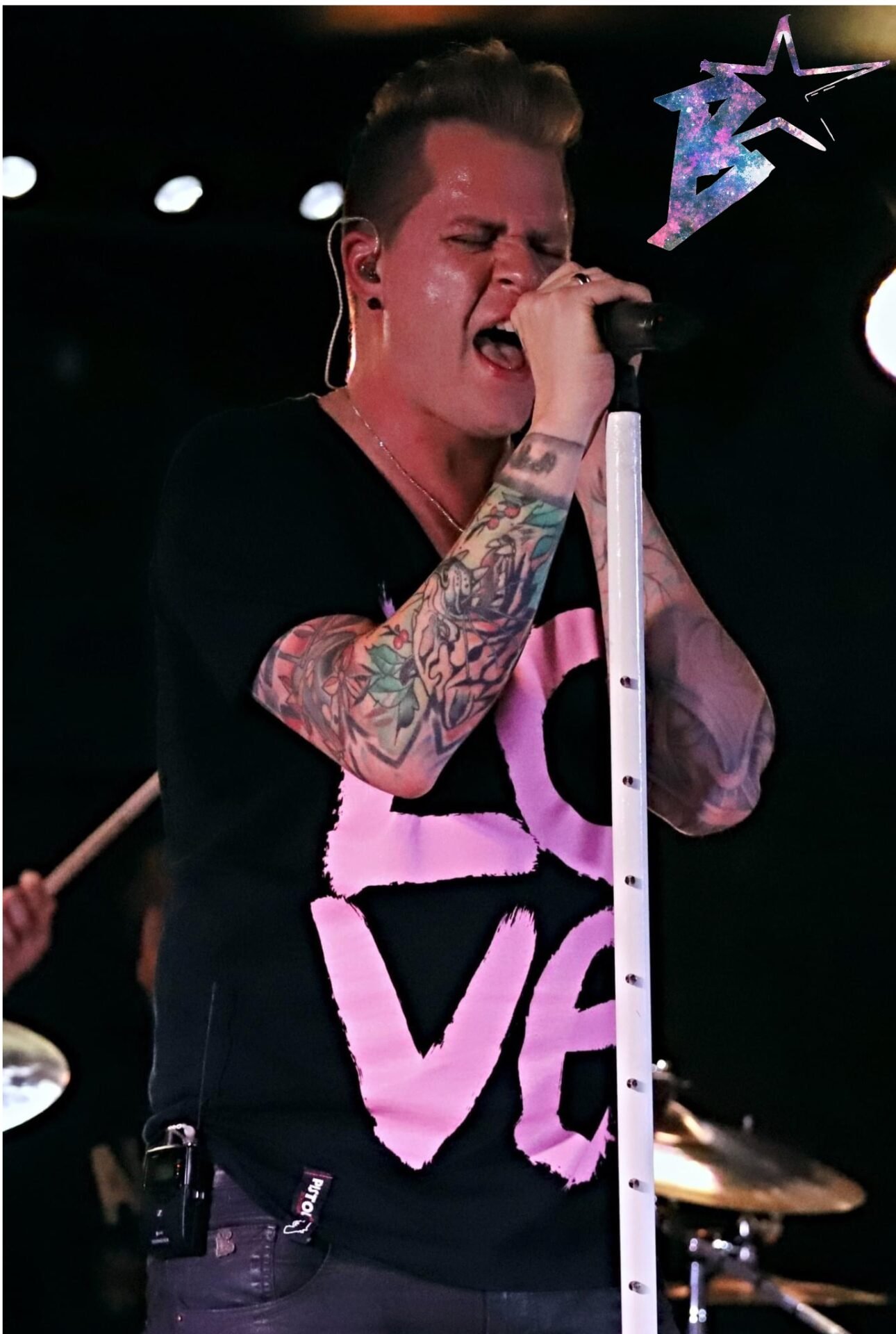 Brenden Starr released catchy new song 'Top of the World' | Illustrate ...