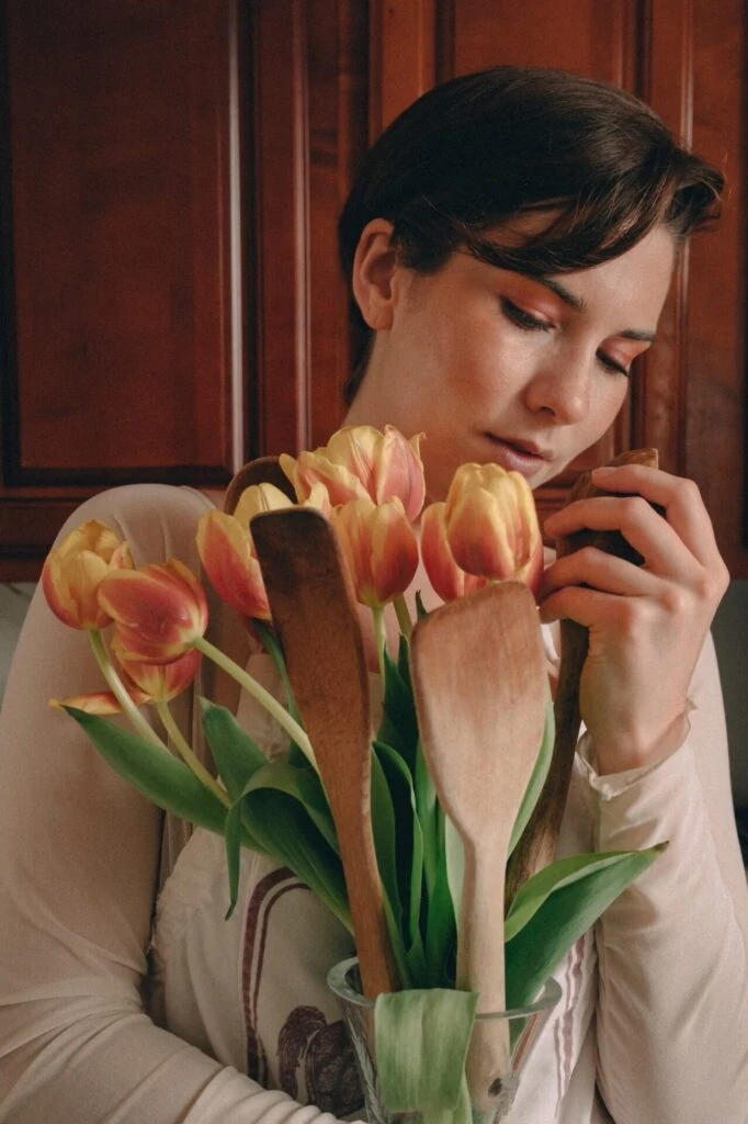 How It Works Out by Sabrina Movitz: EP Review | Illustrate Magazine