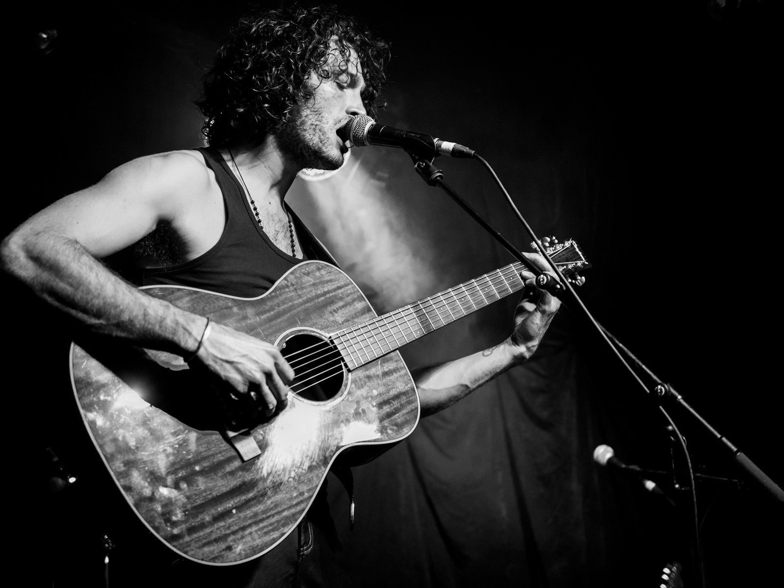 Floating Away by HECTOR COTTAM: Review | Illustrate Magazine