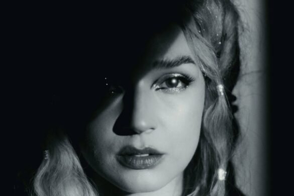 Crosses) Unveils the Enigmatic "Invisible Hand" - A Sonic Revelation ...