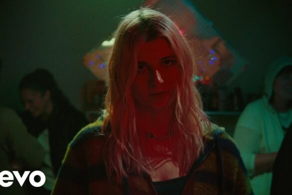 Crosses) Unveils the Enigmatic "Invisible Hand" - A Sonic Revelation ...