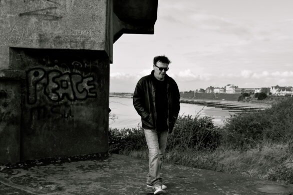 Gold by Jack Tracy: Album Review | Illustrate Magazine