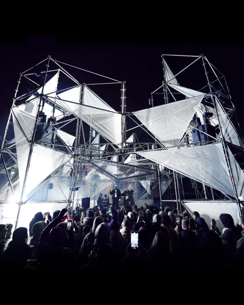 Solid Revolver by Broken Composers: Review | Illustrate Magazine