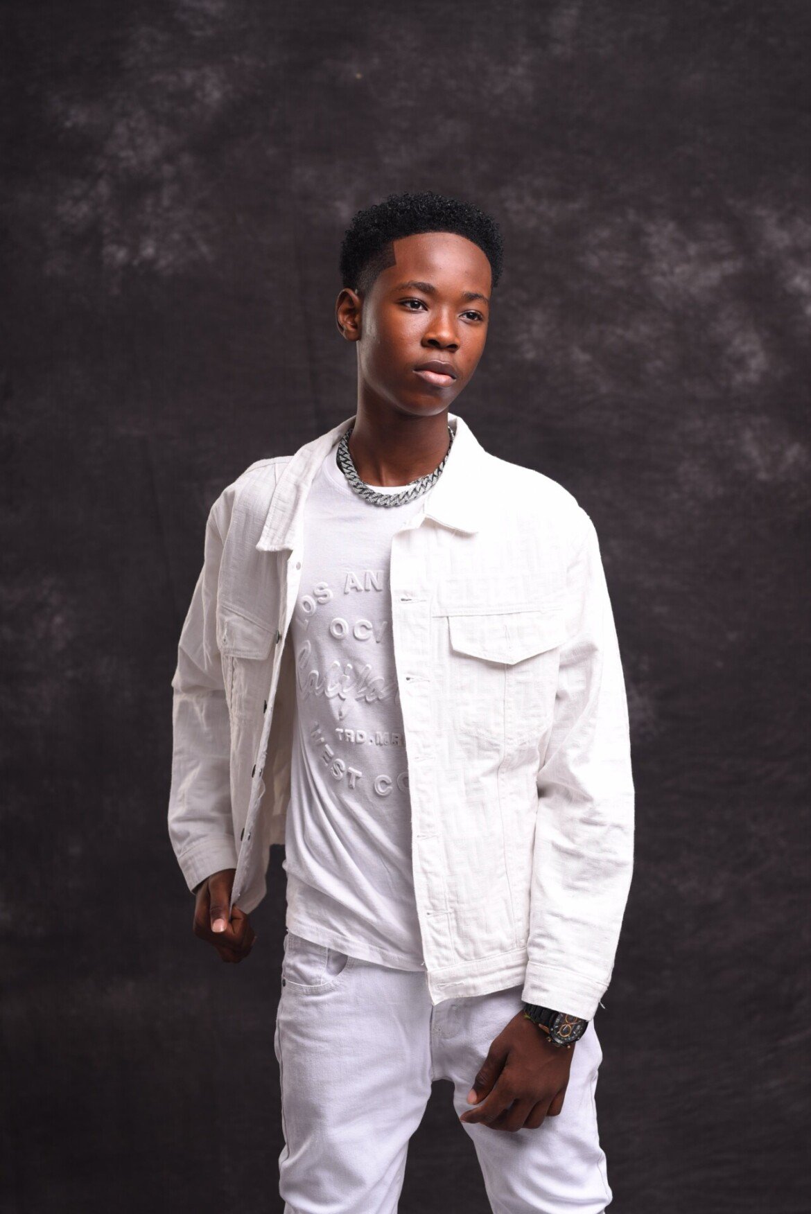 My People by Juizi: Review | Illustrate Magazine