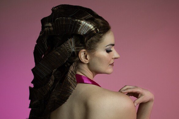 Dynamic Collaboration: Jessie Reyez and Miguel Release "JEANS ...